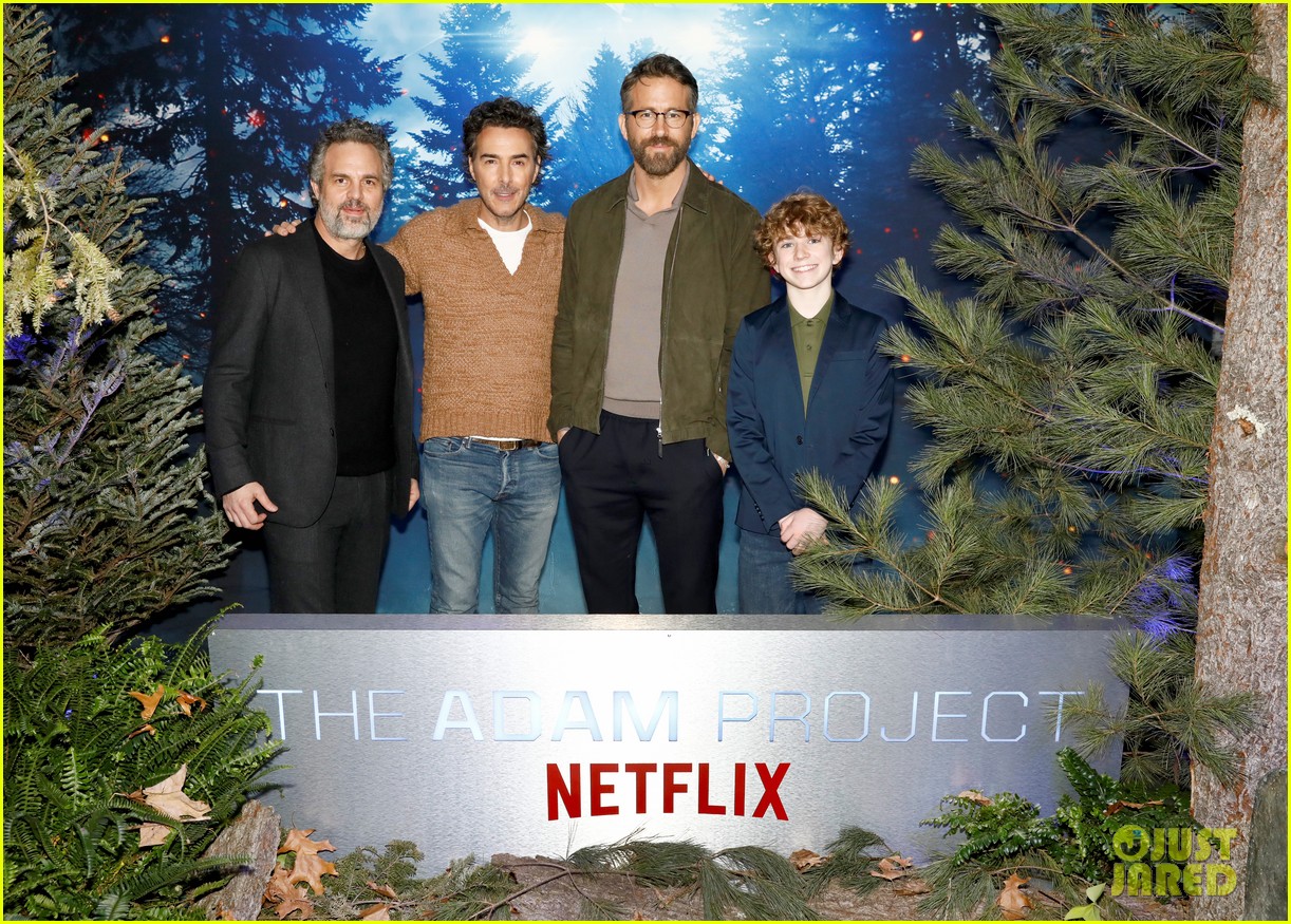Ryan Reynolds Joins Co-Stars Walker Scobell & Mark Ruffalo at 'The Adam ...