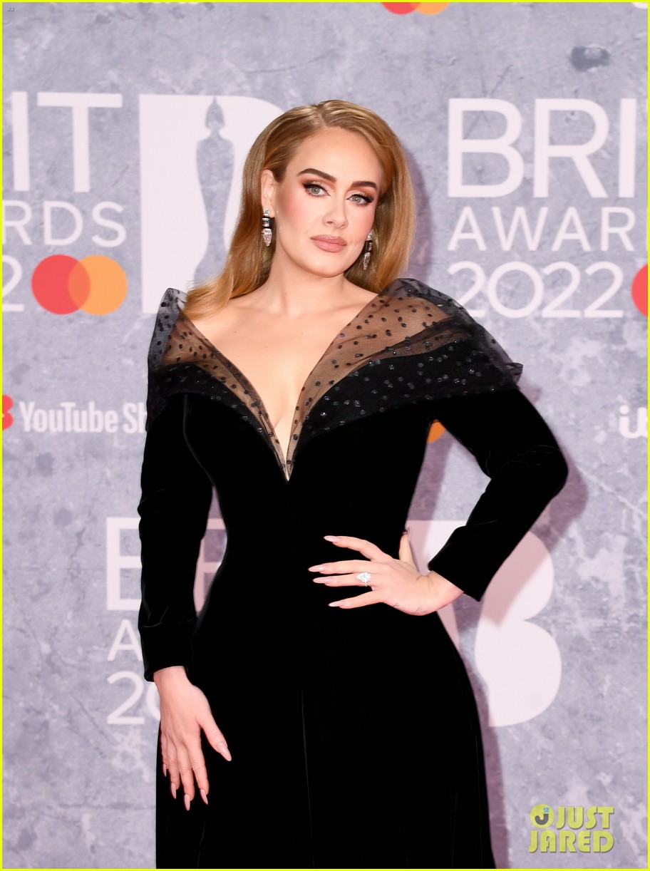 Adele Does First Red Carpet Appearance in Years at BRIT Awards 2022: Photo 4700995 | Adele ...