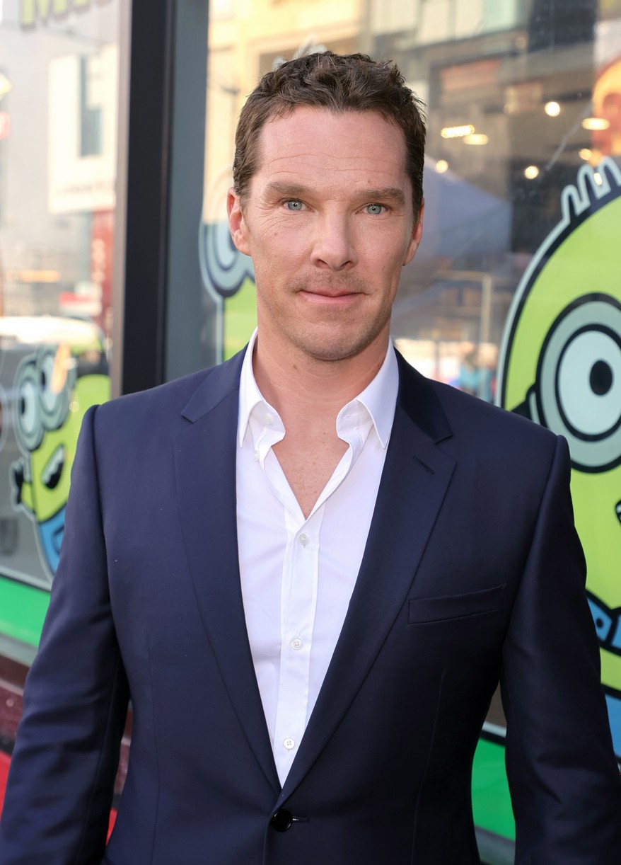 Benedict Cumberbatch Honored at Walk of Fame Star Ceremony & Speaks On ...
