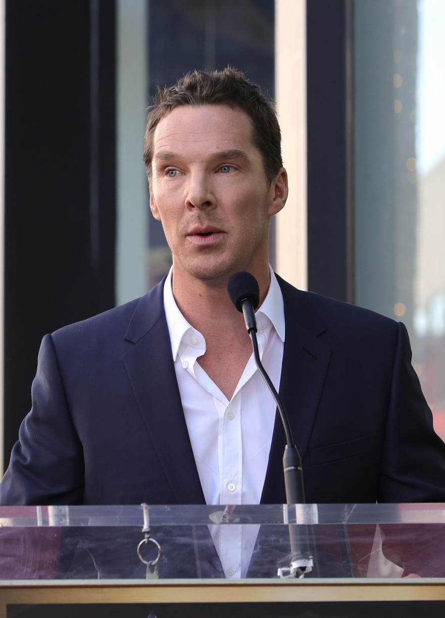 Benedict Cumberbatch Honored at Walk of Fame Star Ceremony & Speaks On ...