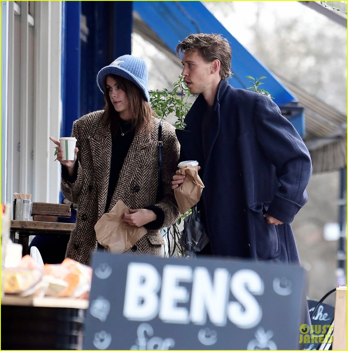 Kaia Gerber & Austin Butler Step Out in London on Valentine's Day ...