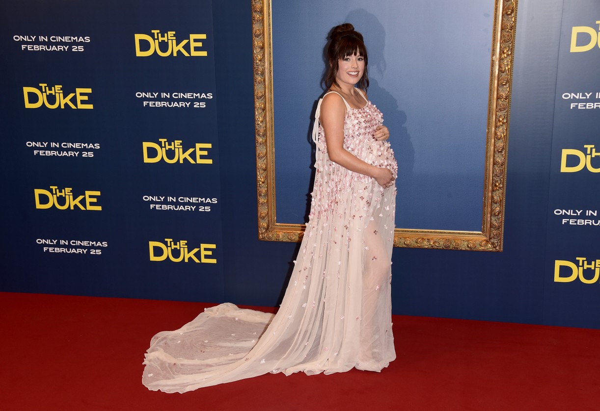 Helen Mirren Dances Around With Jim Broadbent At 'The Duke' Premiere in ...