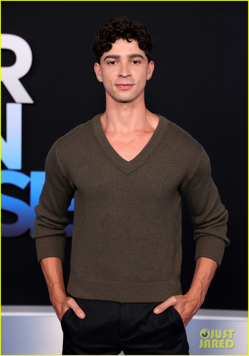 Isaac Powell's Absence from 'And Just Like That' Explained After Being ...