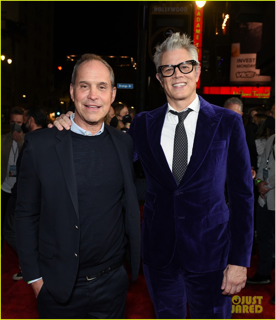 Johnny Knoxville & Machine Gun Kelly Suit Up for the 'Jackass Forever ...