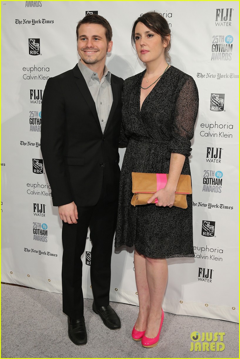 Melanie Lynskey's Husband Jason Ritter Calls Out Trolls Who Body-Shamed ...