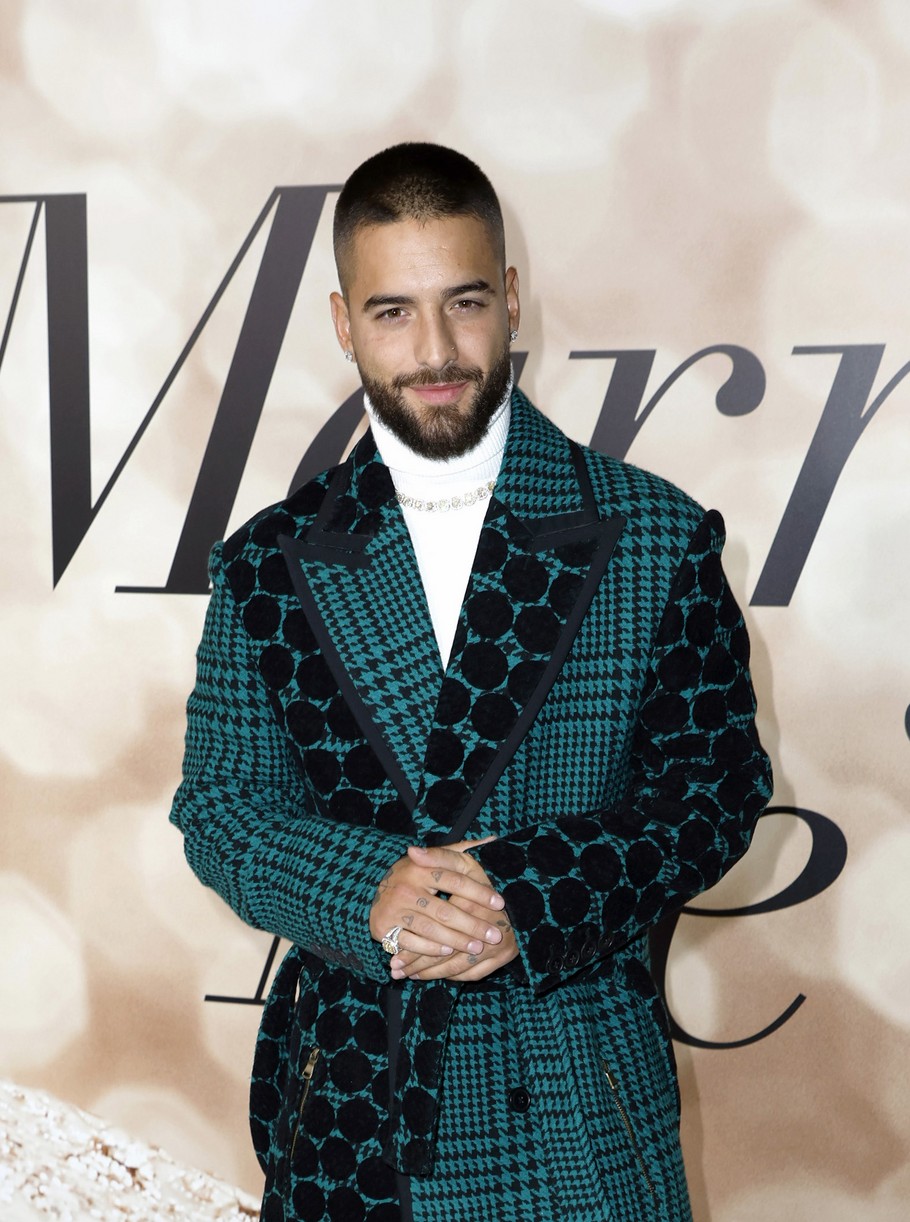 Maluma Hits The Red Carpet For 'Marry Me's Los Angeles Premiere: Photo ...