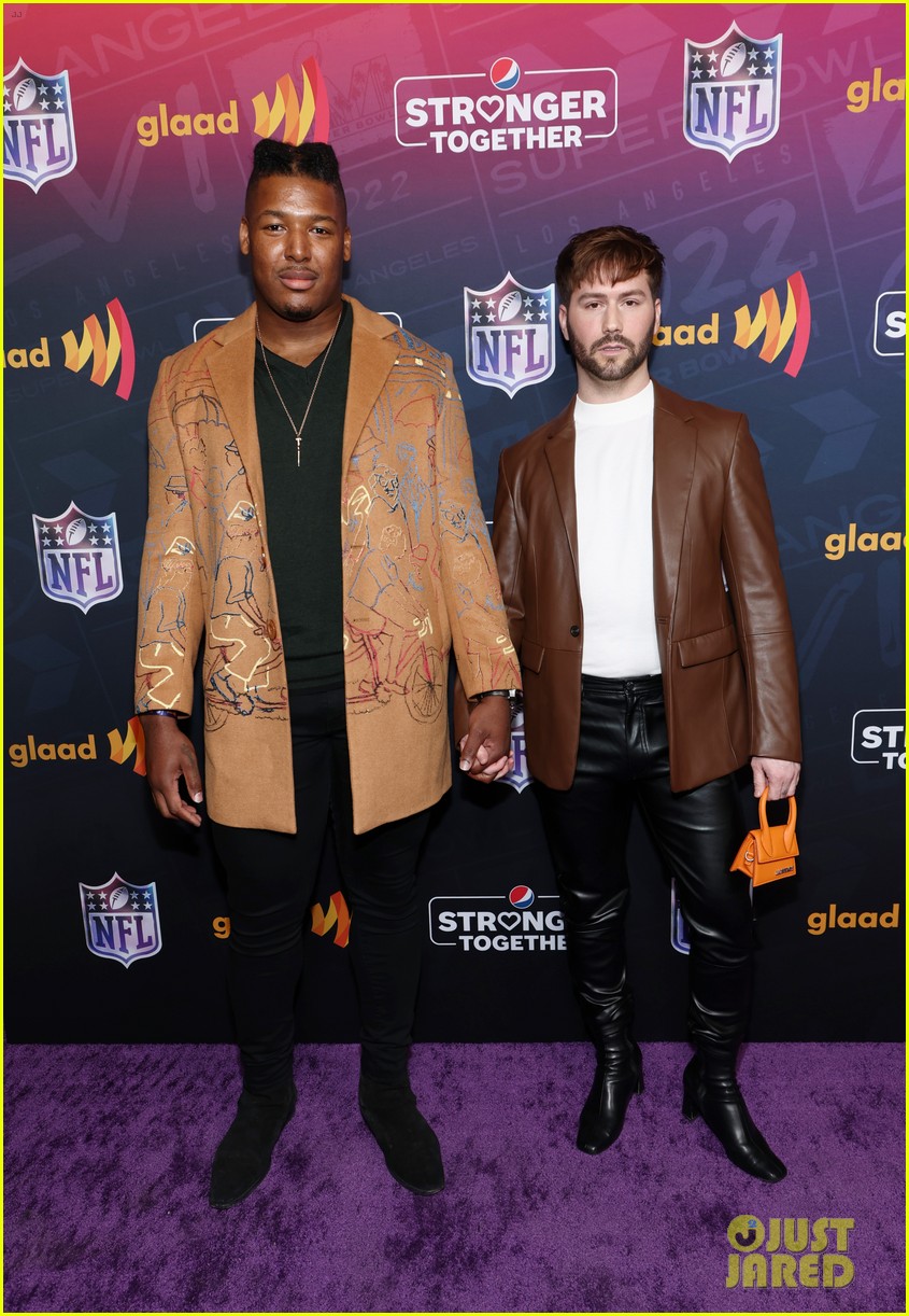 Ryan Russell & Boyfriend Corey O'Brien Couple Up for A Night of Pride ...