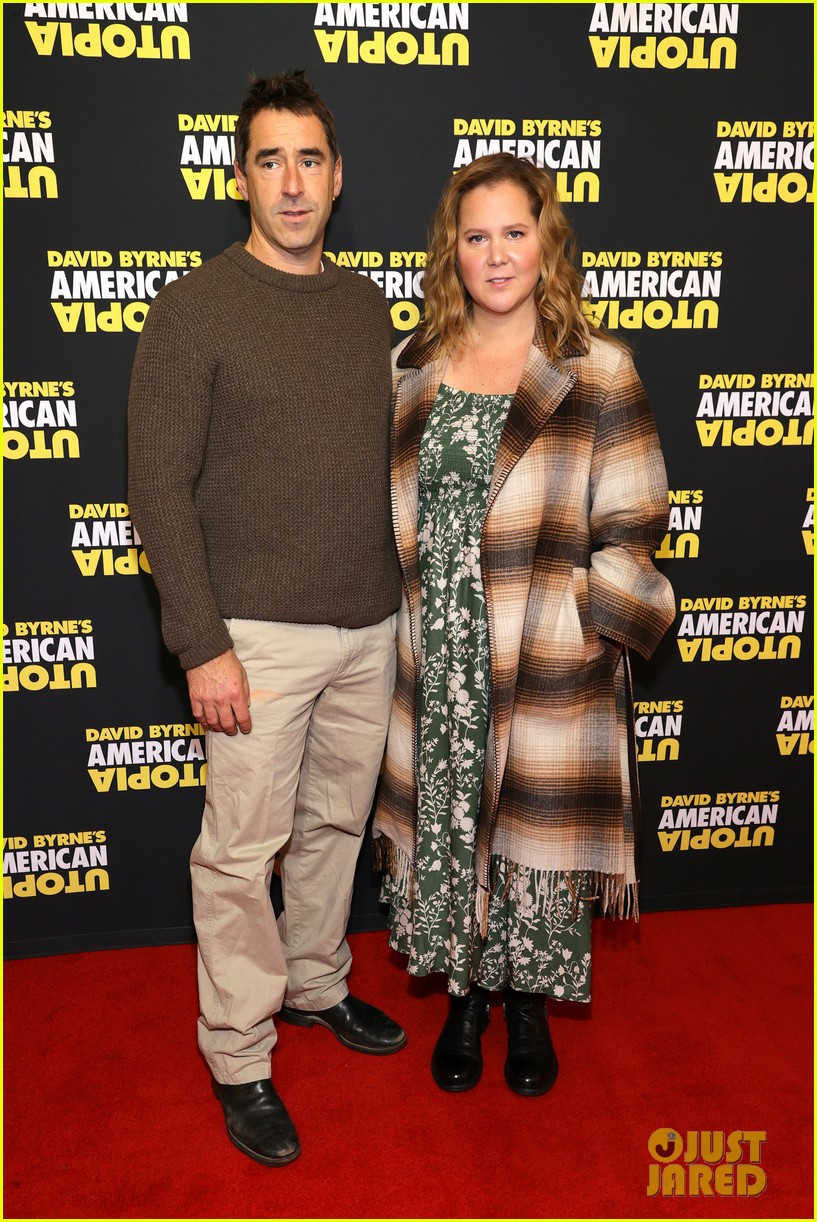 Amy Schumer Opens Up About Her Struggle with Hair-Pulling Disorder ...