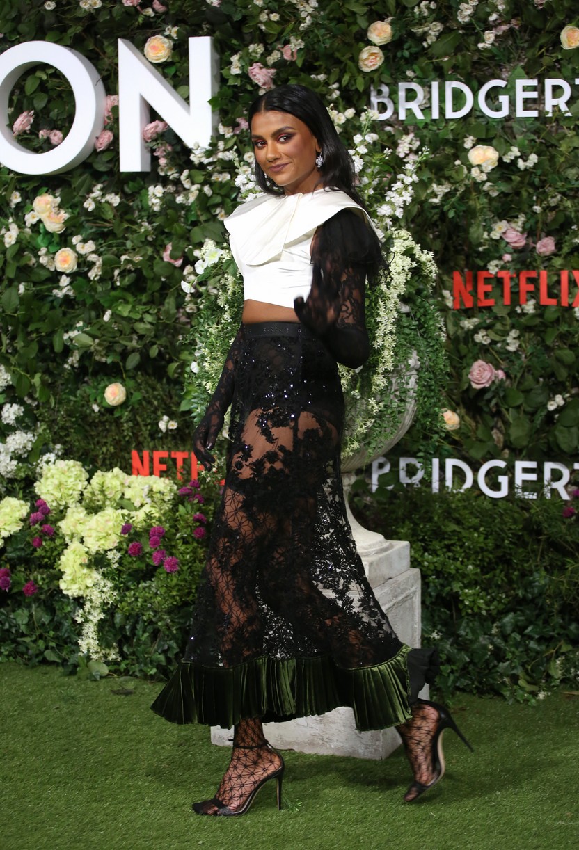 Jonathan Bailey, Simone Ashley & Charithra Chandran Have The Cutest ...