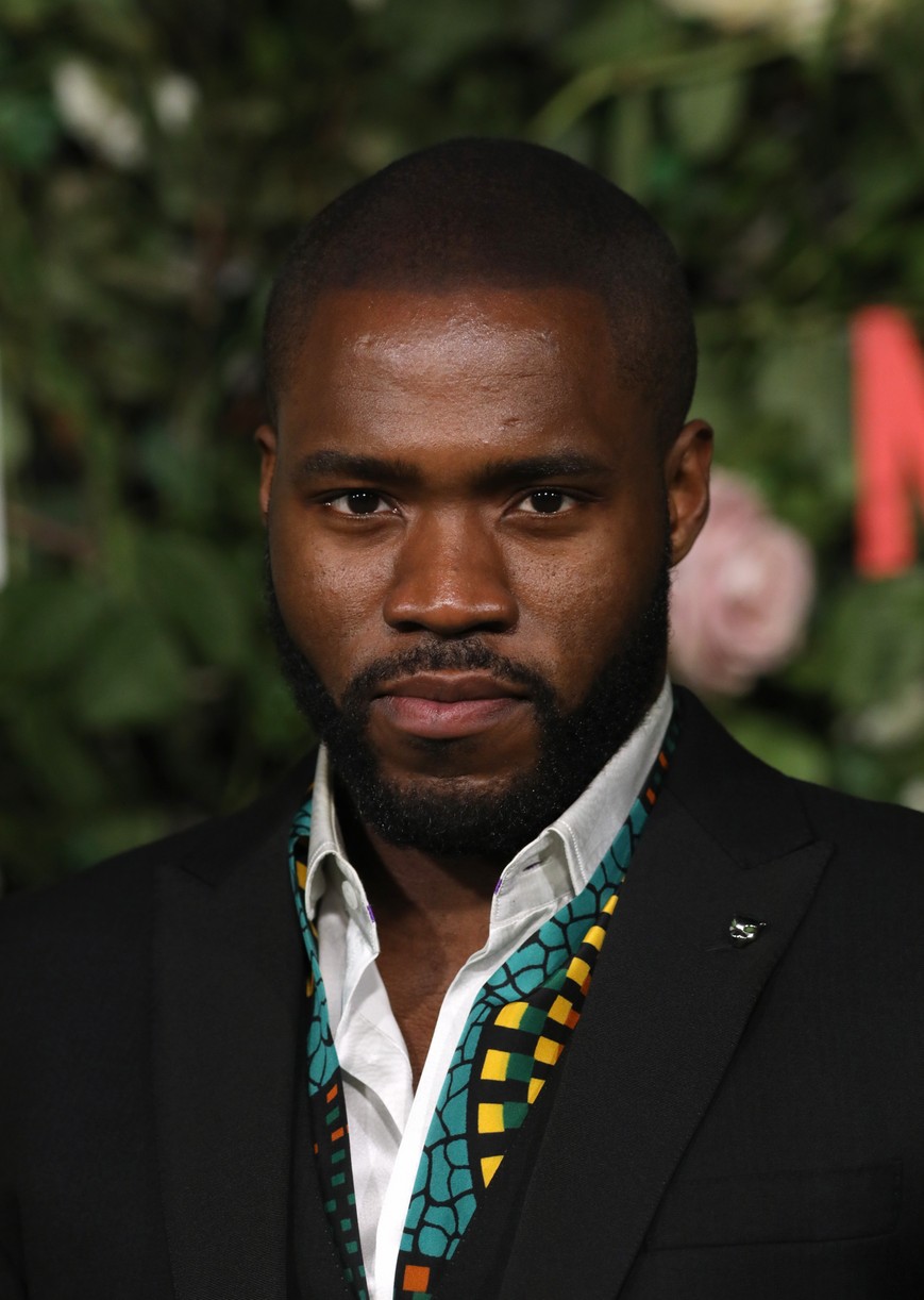 Jonathan Bailey, Simone Ashley & Charithra Chandran Have The Cutest ...