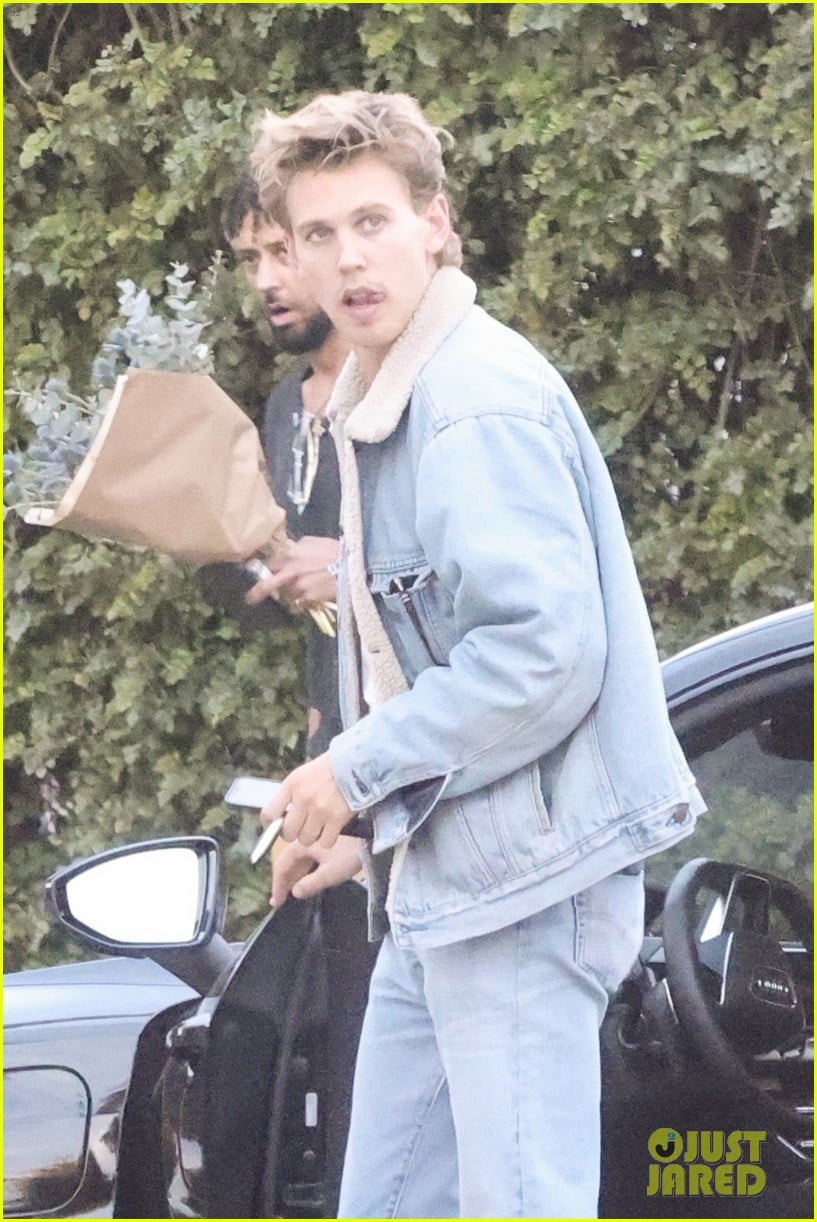 Photo: austin butler double denim 22 | Photo 4715912 | Just Jared ...