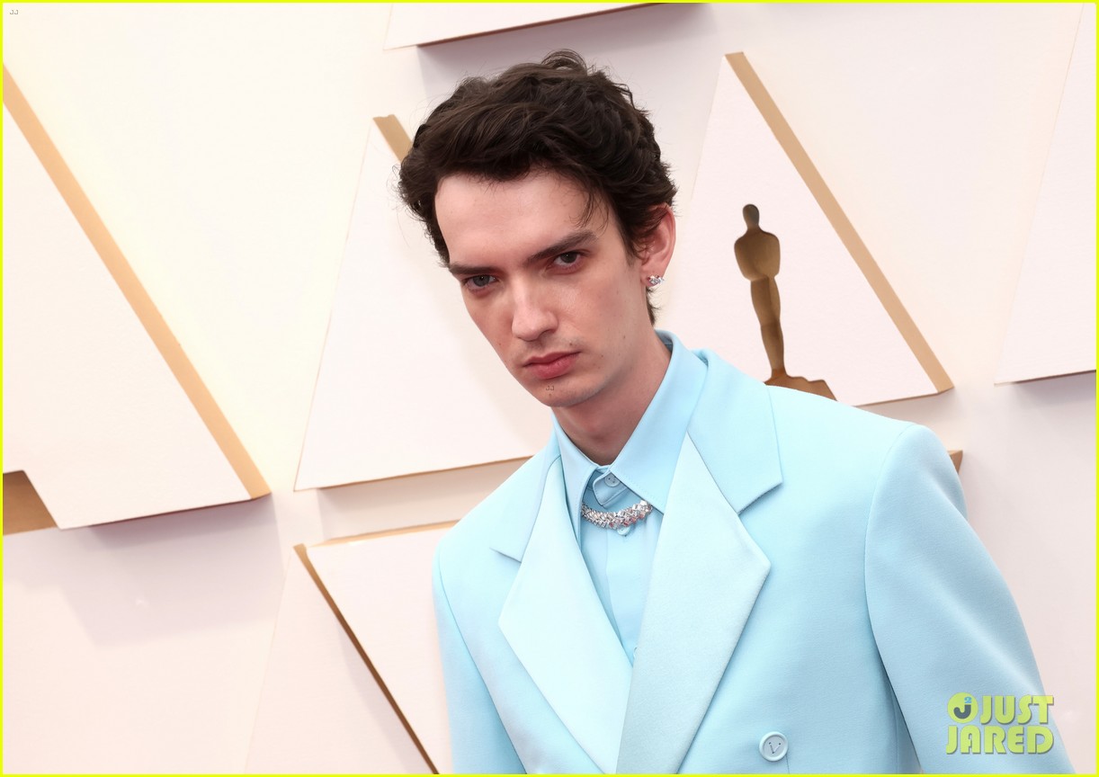 Kodi Smit Mcphee 2022