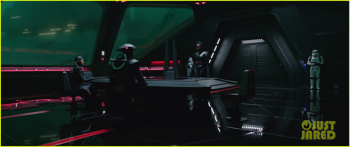 Disney Changed 'Obi-Wan Kenobi' to Make It Less Dark: Photo 4722654 ...