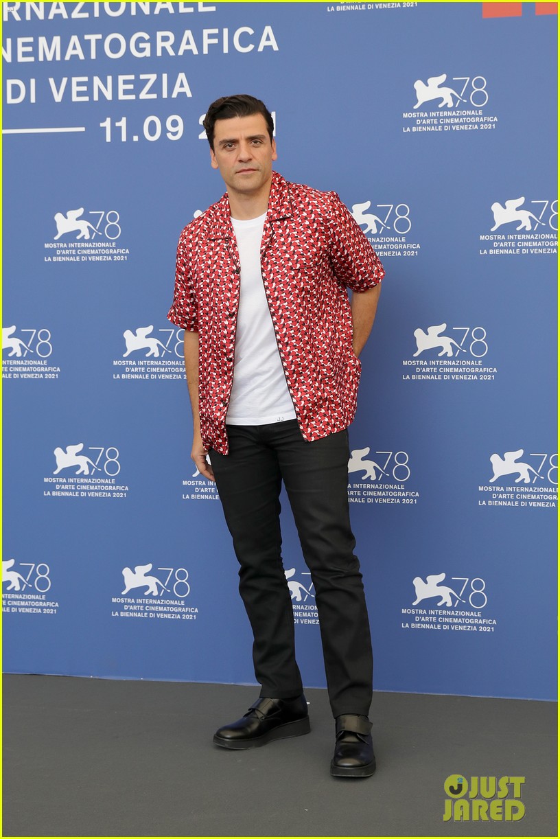 Oscar Isaac Hired His Brother to Work on 'Moon Knight' With Him: Photo ...