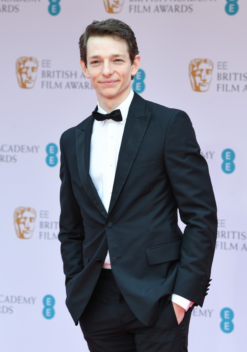 Photo: rachel zegler mike faist baftas 2022 red carpet 05 | Photo ...