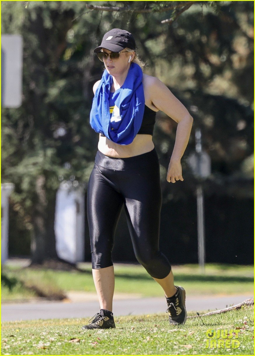 Rebel Wilson Spotted in Her Workout Gear After Completing Griffith Park ...