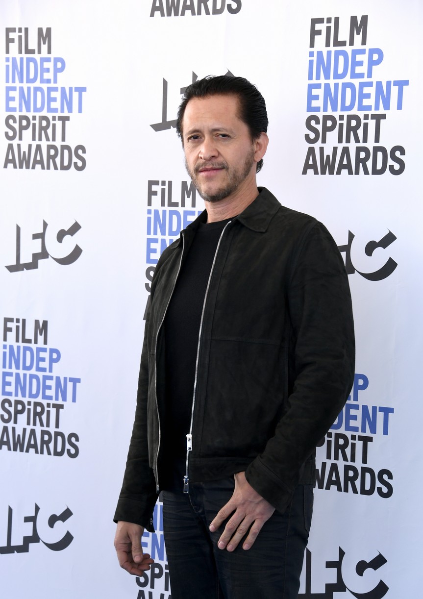 Simon Rex Wins Best Male Lead Actor at Spirit Awards 2022: 'I'm Just ...