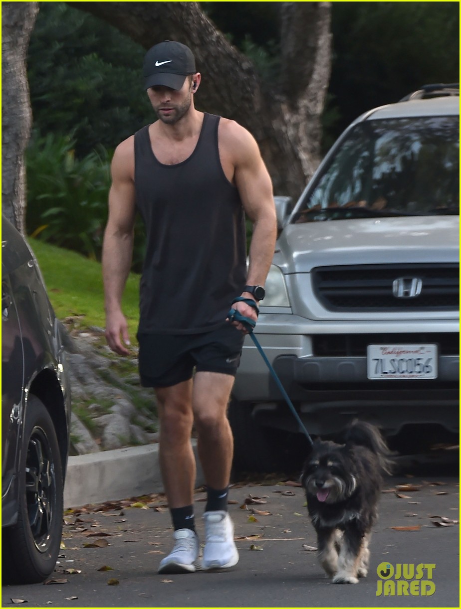 Chace Crawford Looks So Buff in New Photos from His Dog Walk: Photo ...