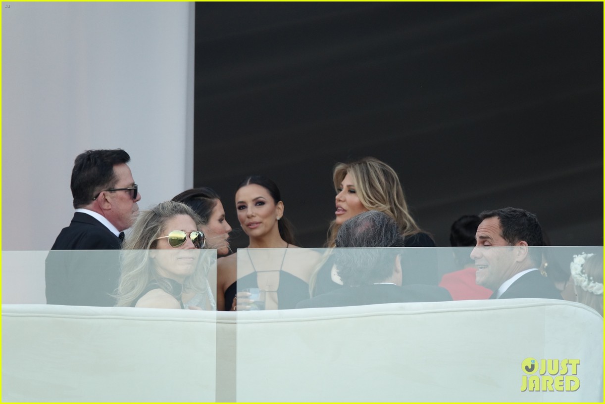 Eva Longoria, Gordon Ramsay, & More Stars Mingle at Brooklyn Beckham ...