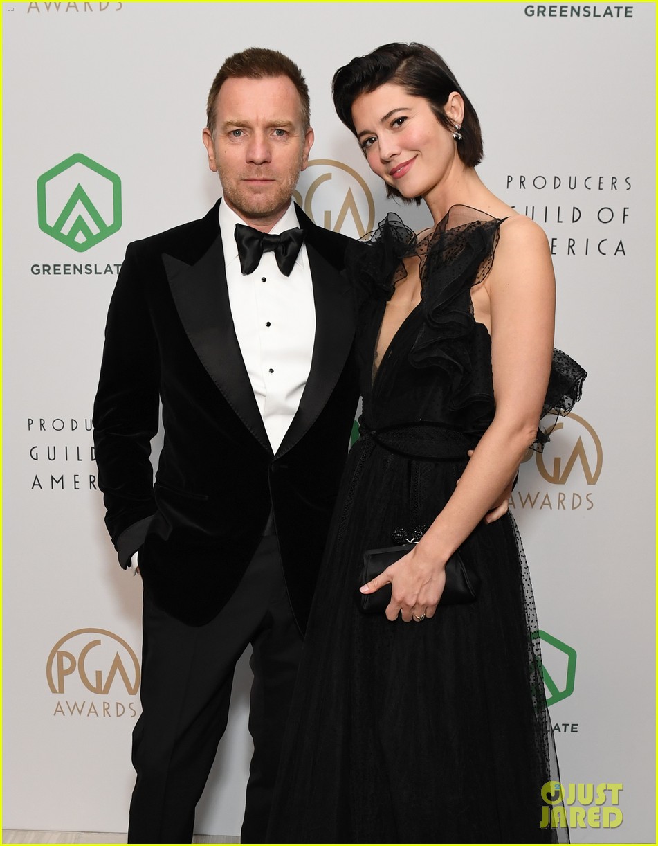 Ewan McGregor & Mary Elizabeth Winstead Get Married In Small Ceremony ...