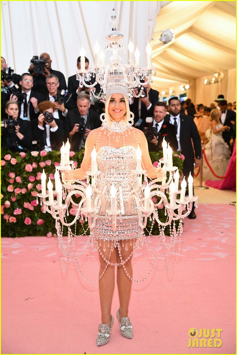 Tom Ford Seems to Shade Met Gala, Uses Katy Perry's Looks as Examples ...