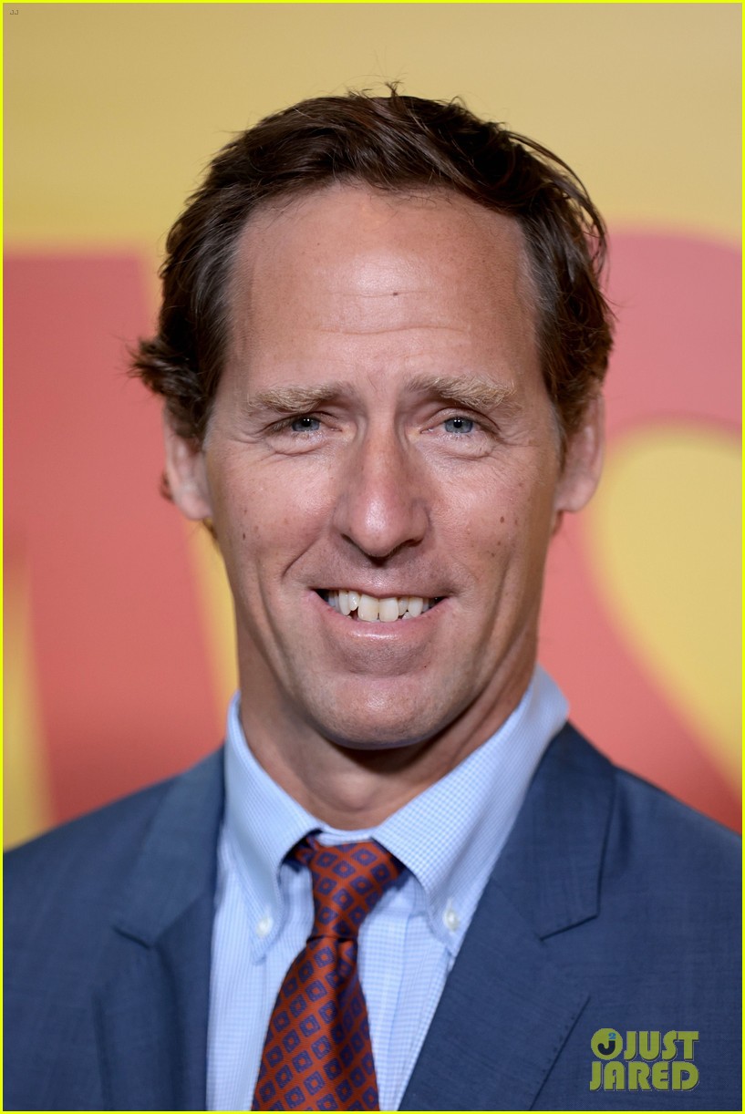 Julia Roberts & Sean Penn Join Forces at 'Gaslit' New York Premiere ...