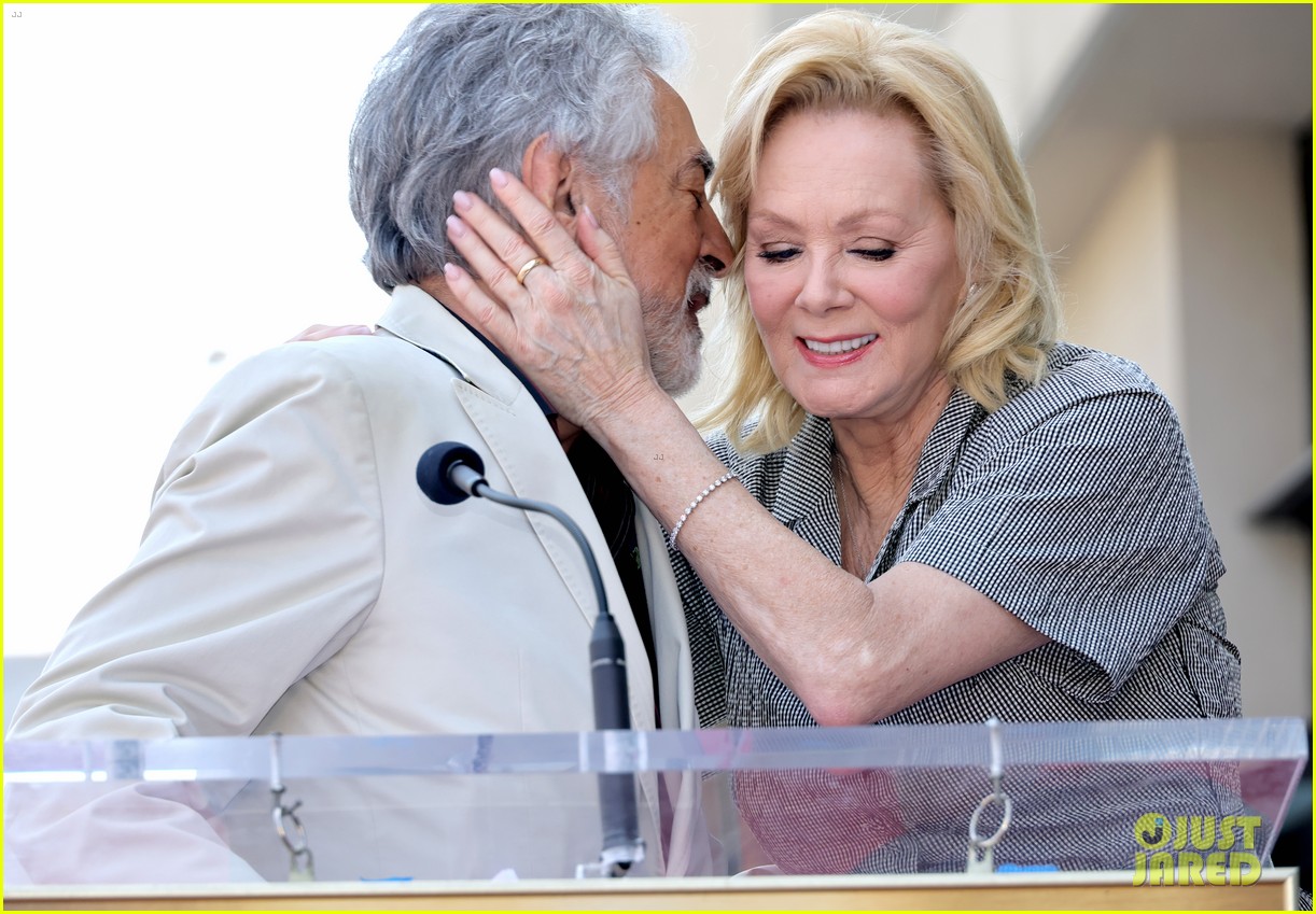 Jean Smart's Sons Conner and Forrest Help Honor Her With A Star on ...