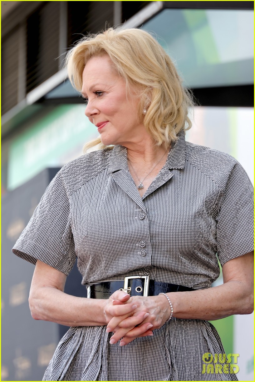 Jean Smart's Sons Conner and Forrest Help Honor Her With A Star on ...