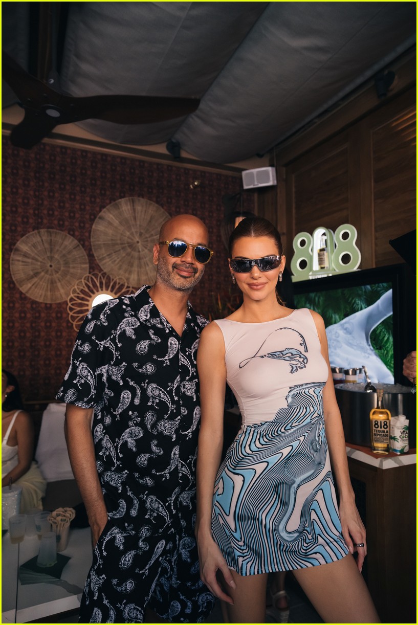 Kendall Jenner Joins Brother Brody, Scott Disick, & More for a Fun ...