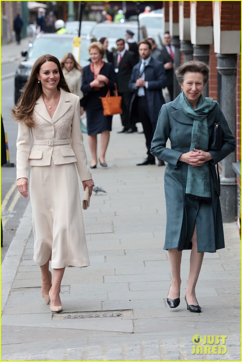 Duchess Kate Middleton & Princess Anne Do First Ever Joint Royal Outing ...