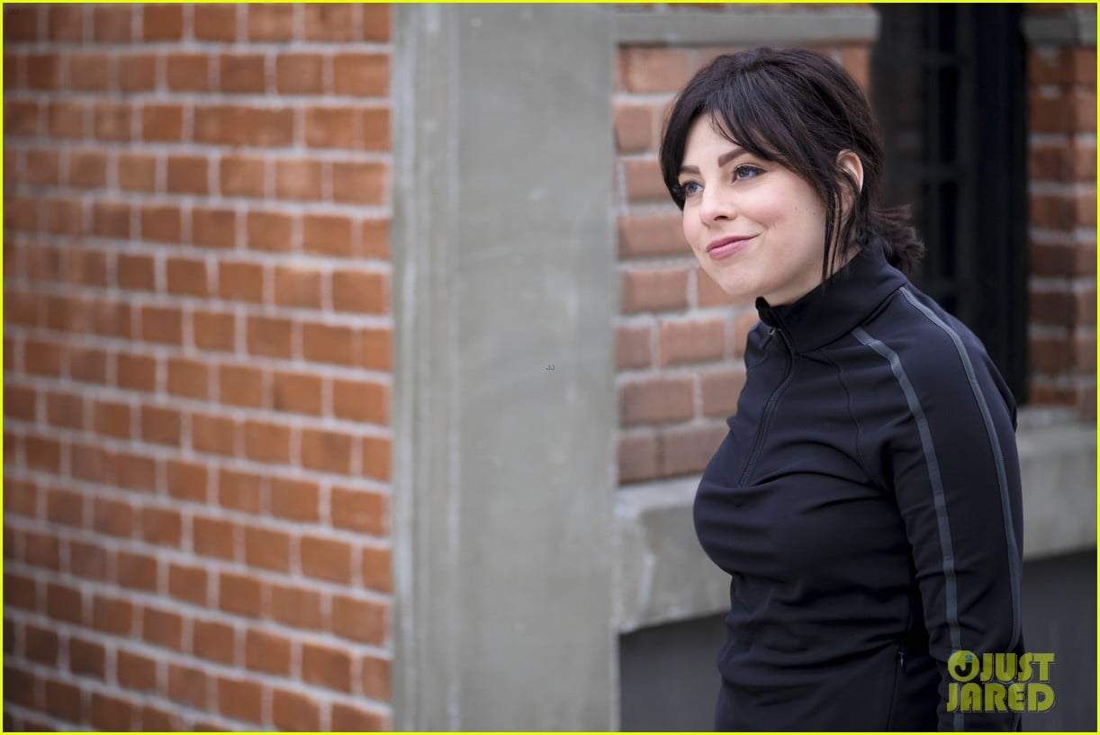 Krysta Rodriguez & Santino Fontana Duet On Two Songs in Hallmark's ...