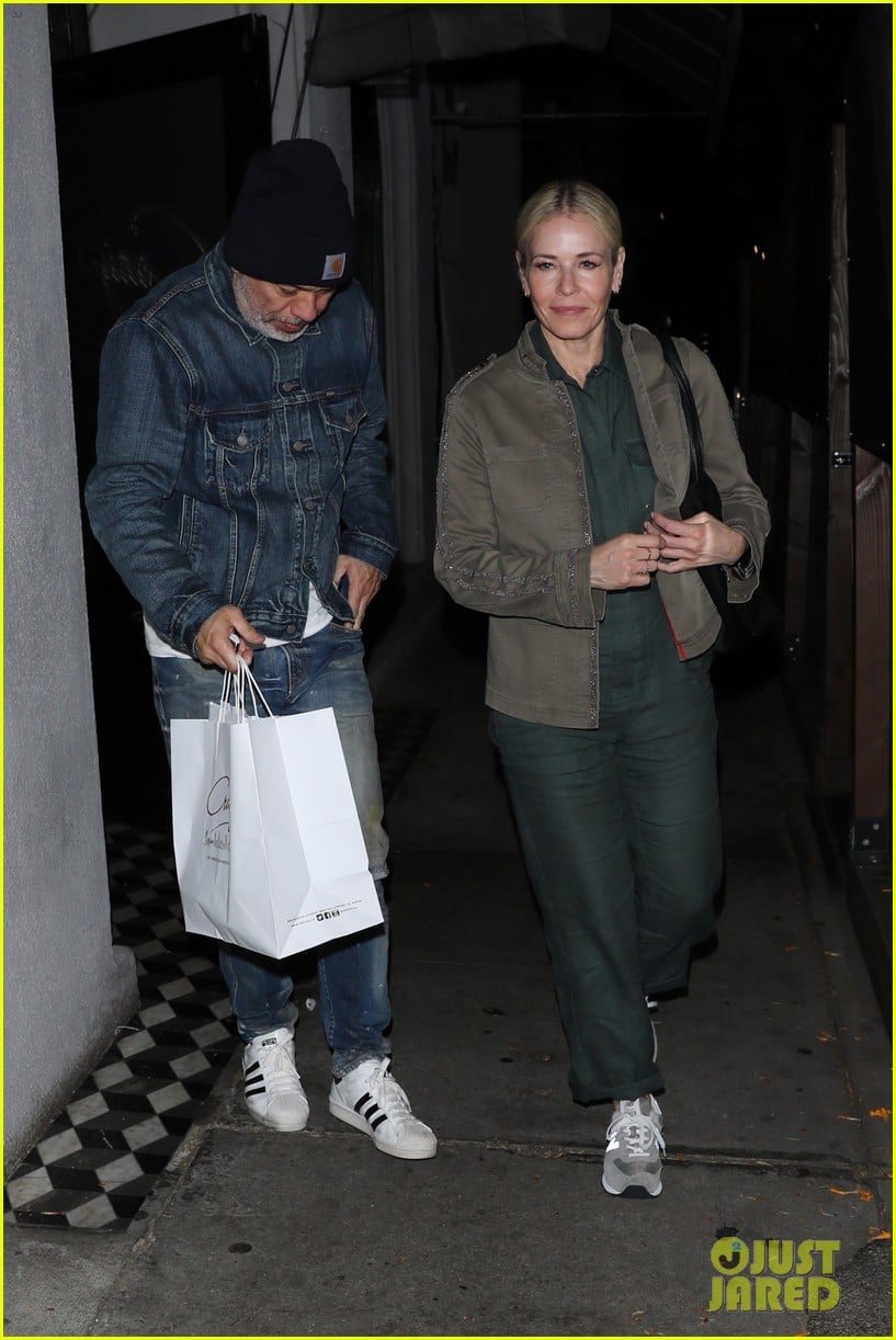 Chelsea Handler & Boyfriend Jo Koy Couple Up for Date Night in WeHo ...