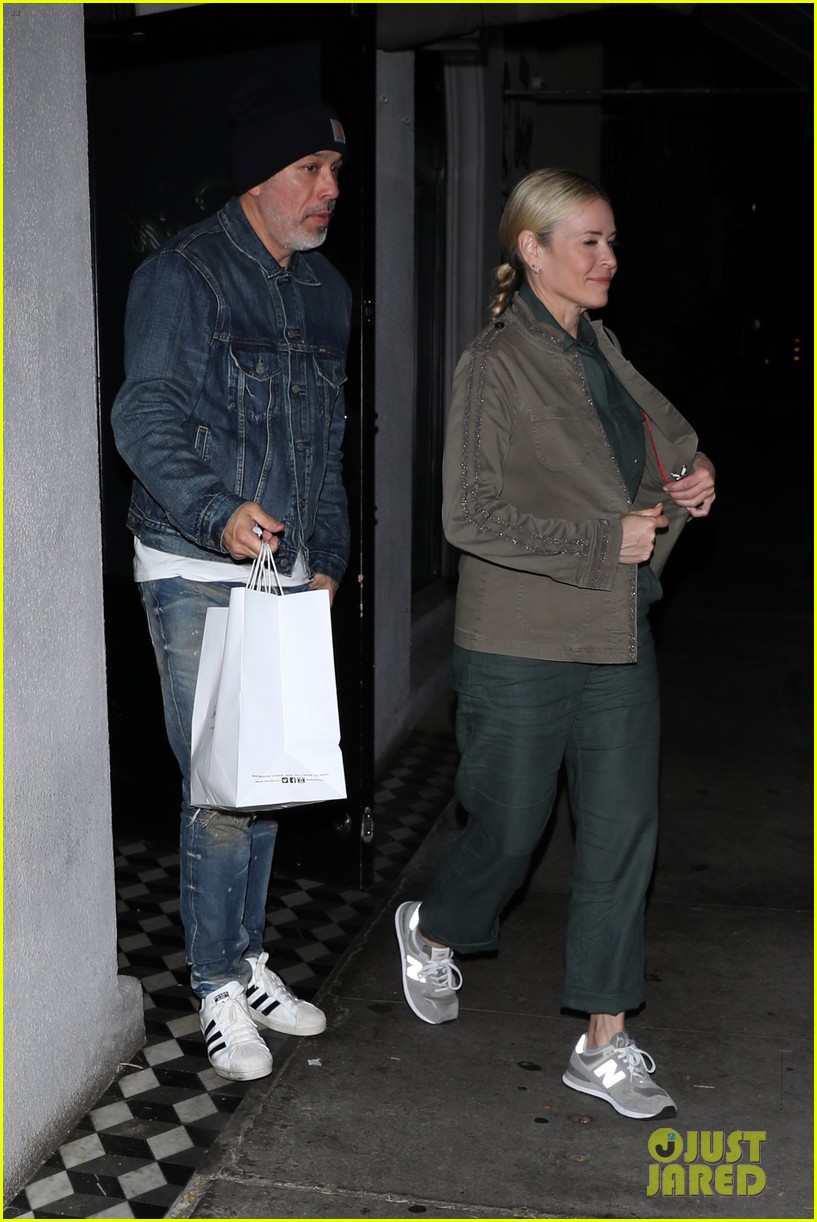 Chelsea Handler & Boyfriend Jo Koy Couple Up for Date Night in WeHo ...