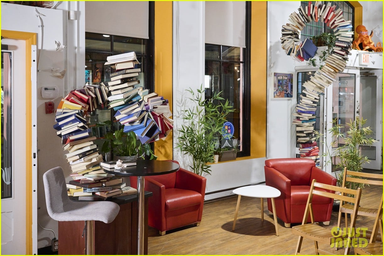 Hallmark Channel's Newest Movie, 'Love, Classified', Explores Gender ...