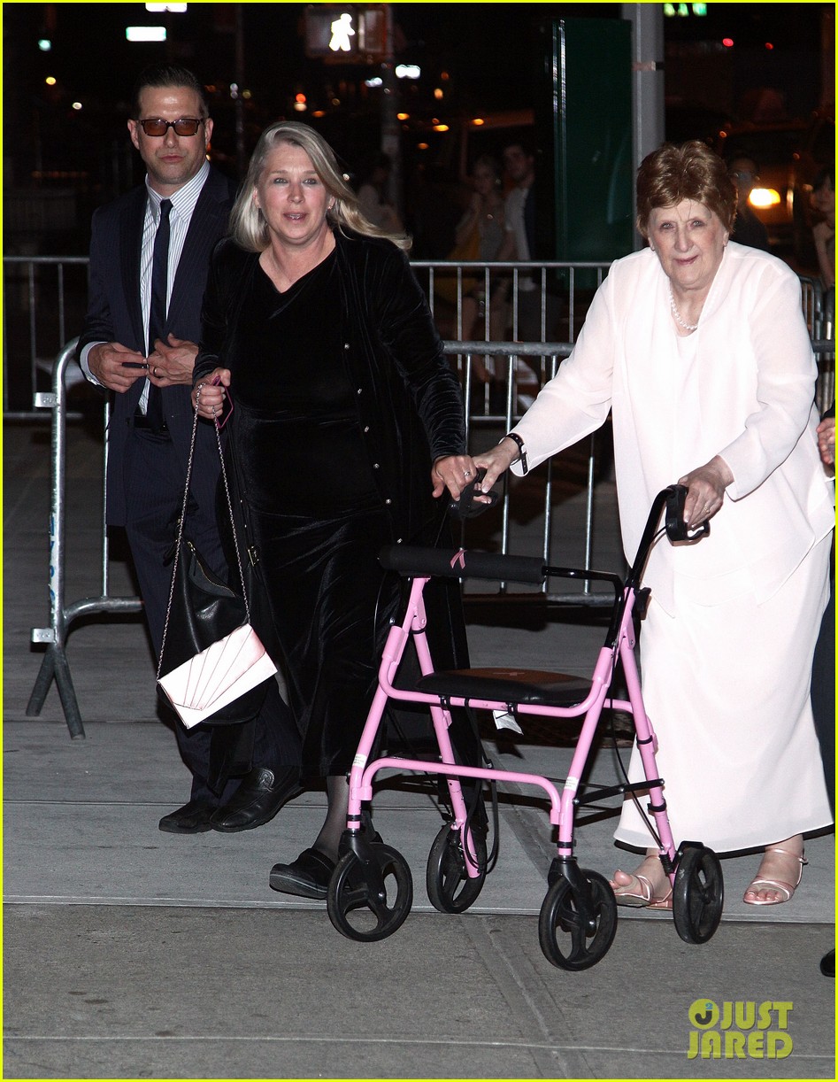 Alec Baldwin's Mom Carol Has Died - Read Touching Statement from the ...