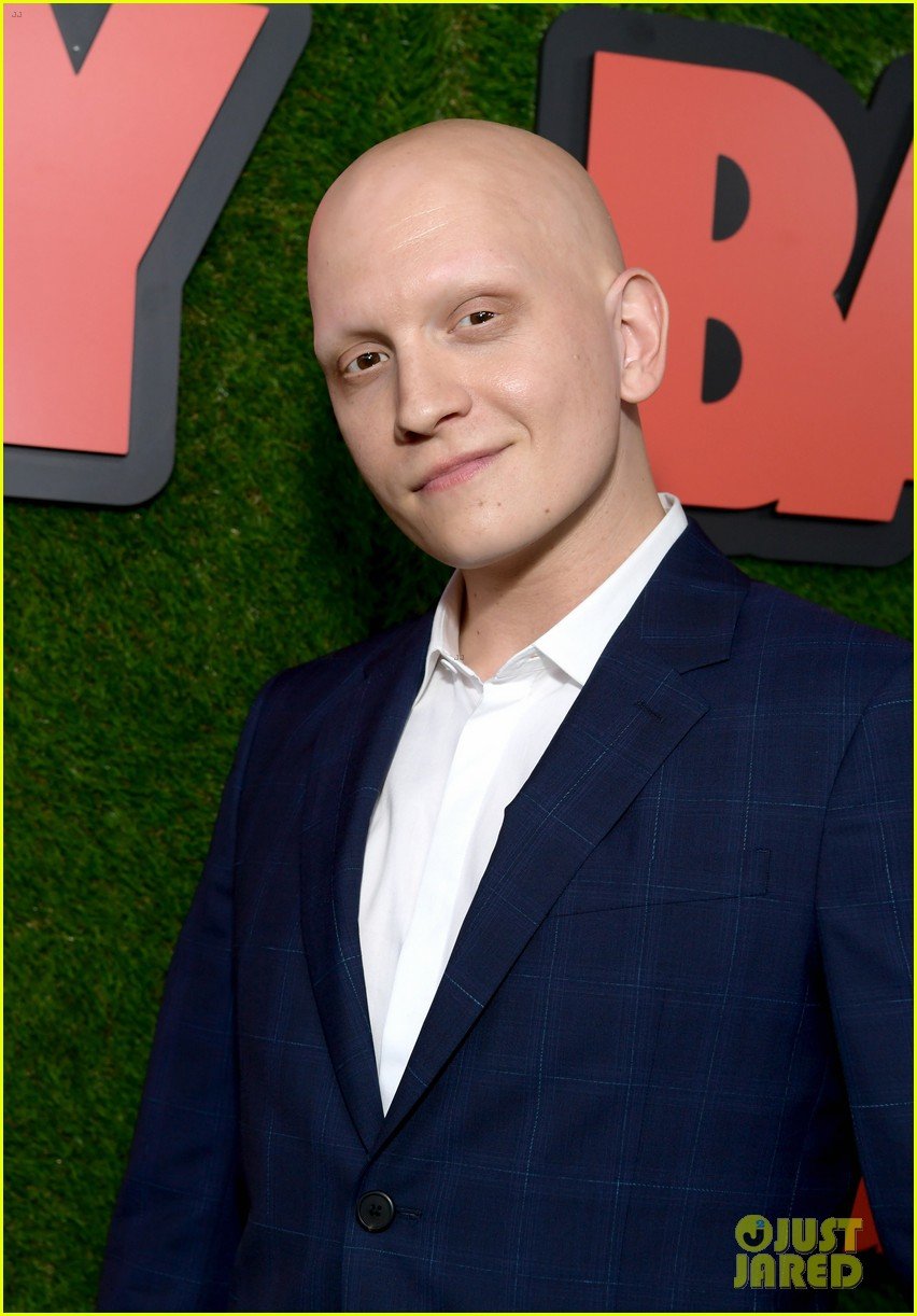 'Barry' Actor Anthony Carrigan Says He Was Told to Quit Acting Over ...
