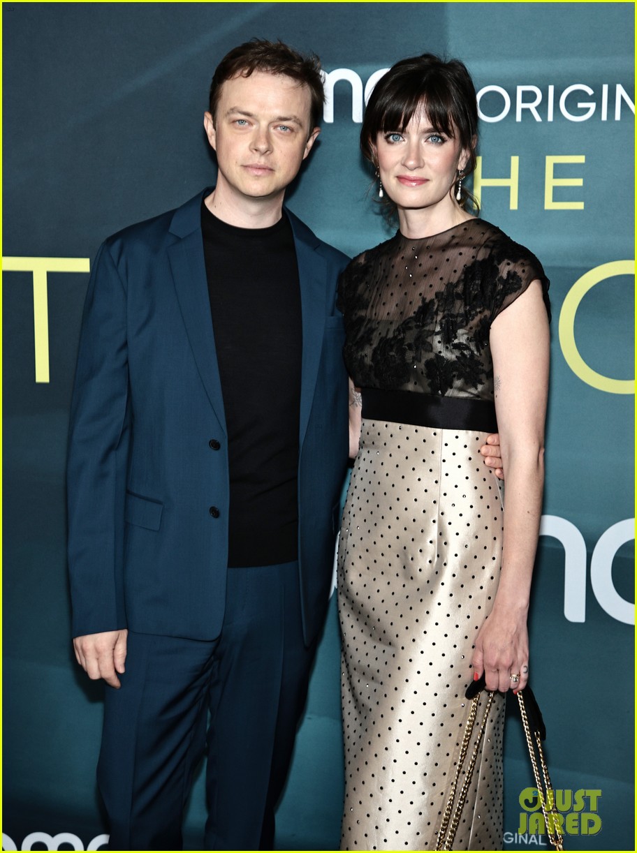 Colin Firth Joins Almost All His Co-Stars at 'The Staircase' Premiere ...