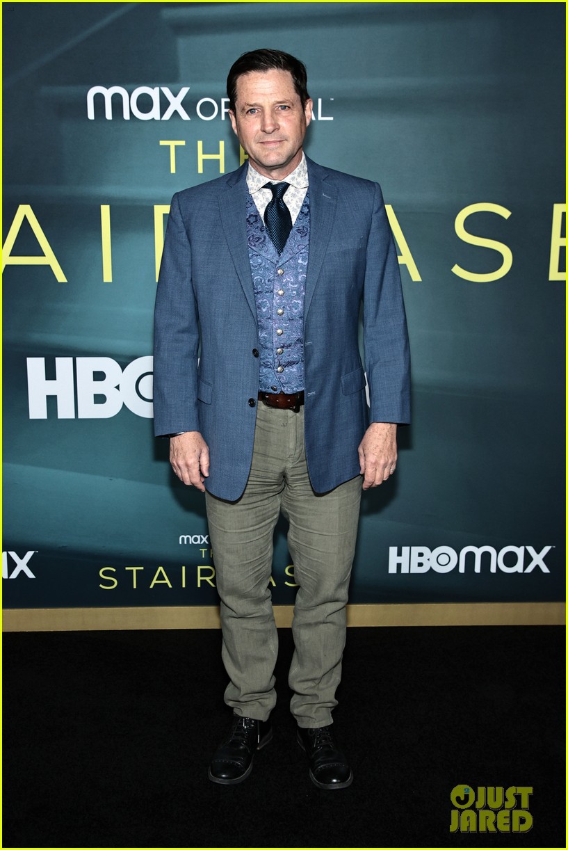 Colin Firth Joins Almost All His Co-Stars at 'The Staircase' Premiere ...