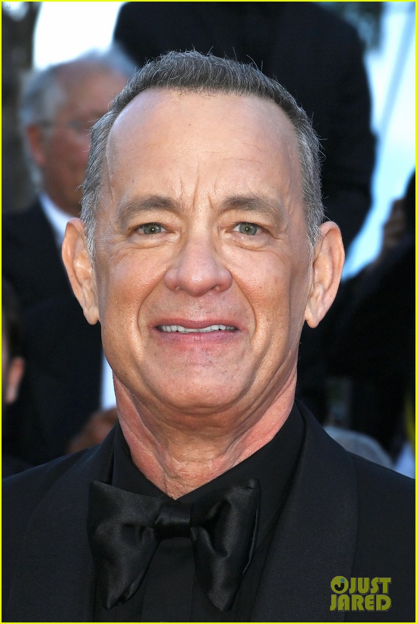 Austin Butler, Tom Hanks, & 'Elvis' Cast Gets Priscilla Presley's ...