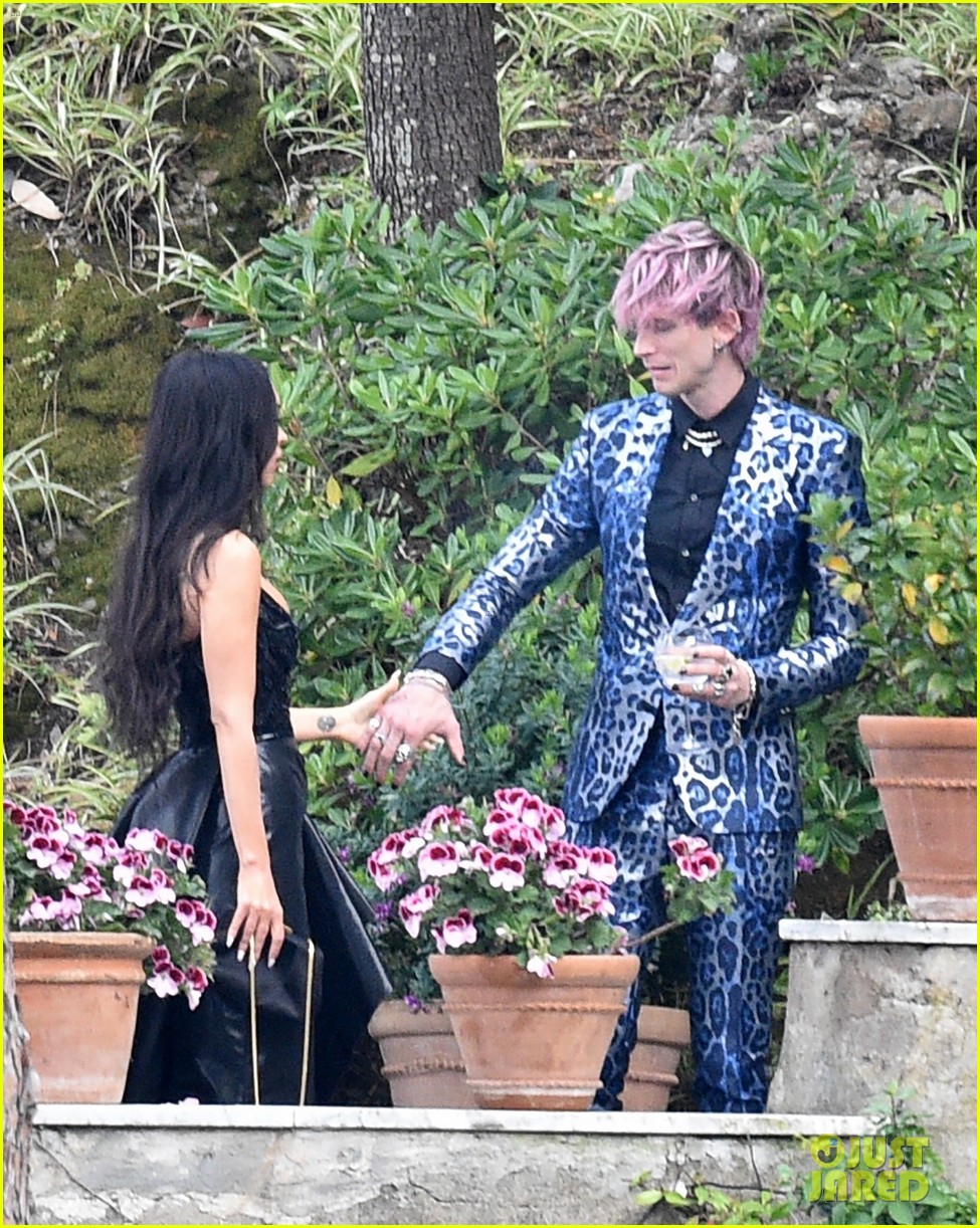 Machine Gun Kelly Wears Blue Leopard-Print Suit to Travis Barker ...