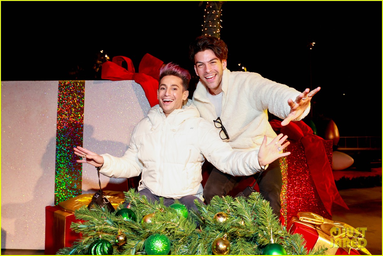 Frankie Grande Marries Hale Leon in 'Star Wars' Themed Ceremony on May ...