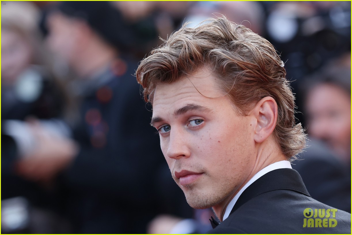 Kaia Gerber Supports Boyfriend Austin Butler at 'Elvis' Premiere in ...