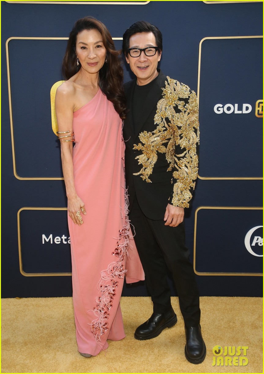 Michelle Yeoh & Mindy Kaling Honored at Gold House's 2022 Gold Gala ...