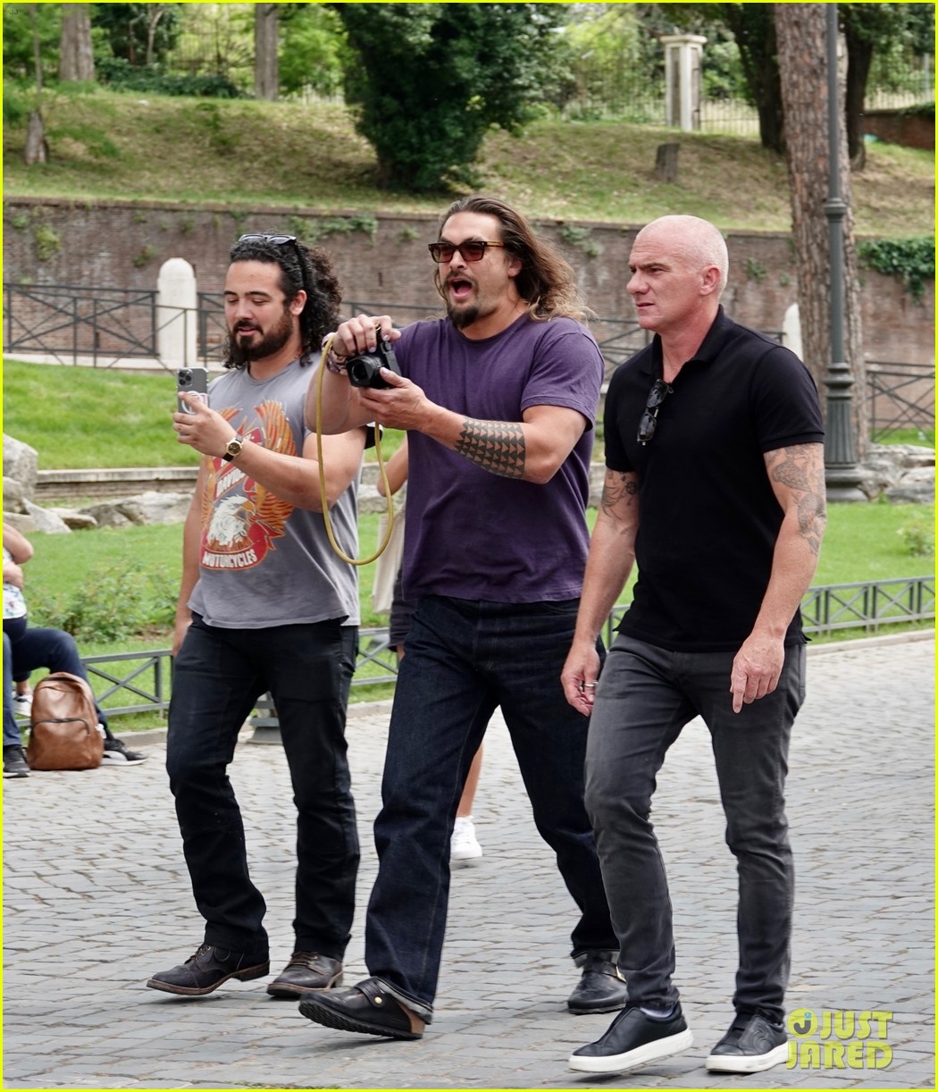 Jason Momoa Was Blown Away By The Sight of The Colosseum in Rome & His ...