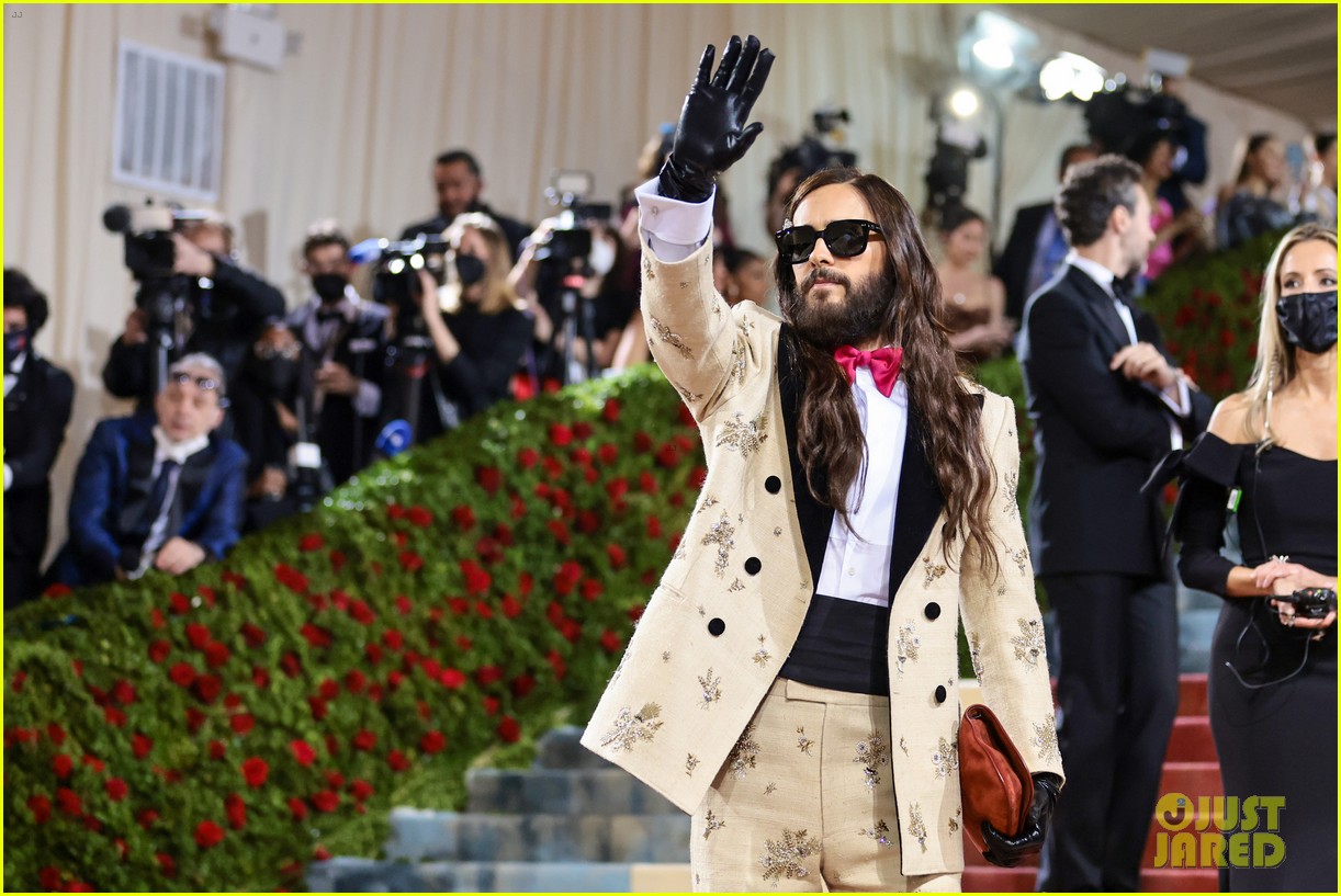 Jared Leto & Gucci Designer Alessandro Michele Are Twins at Met Gala ...