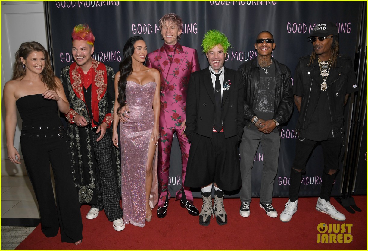 Machine Gun Kelly Lights Up at 'Good Mourning' Premiere with Fiancee ...