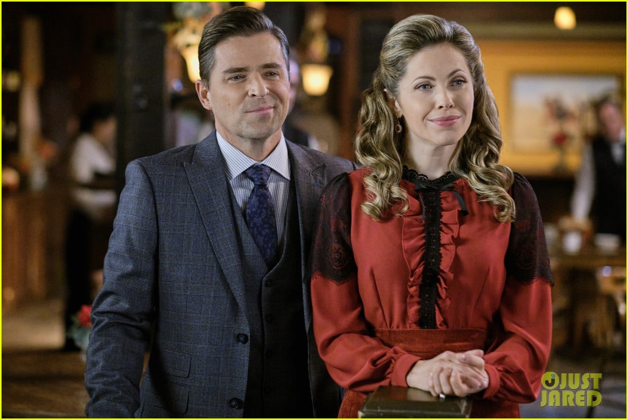 Pascale Hutton & Kavan Smith Reveal When Lee Will Find Out About ...
