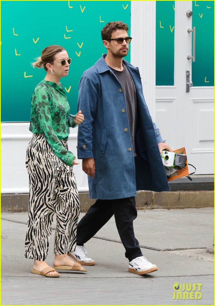 Theo James Steps Out in NYC with Wife Ruth Kearney Ahead of 'The Time ...