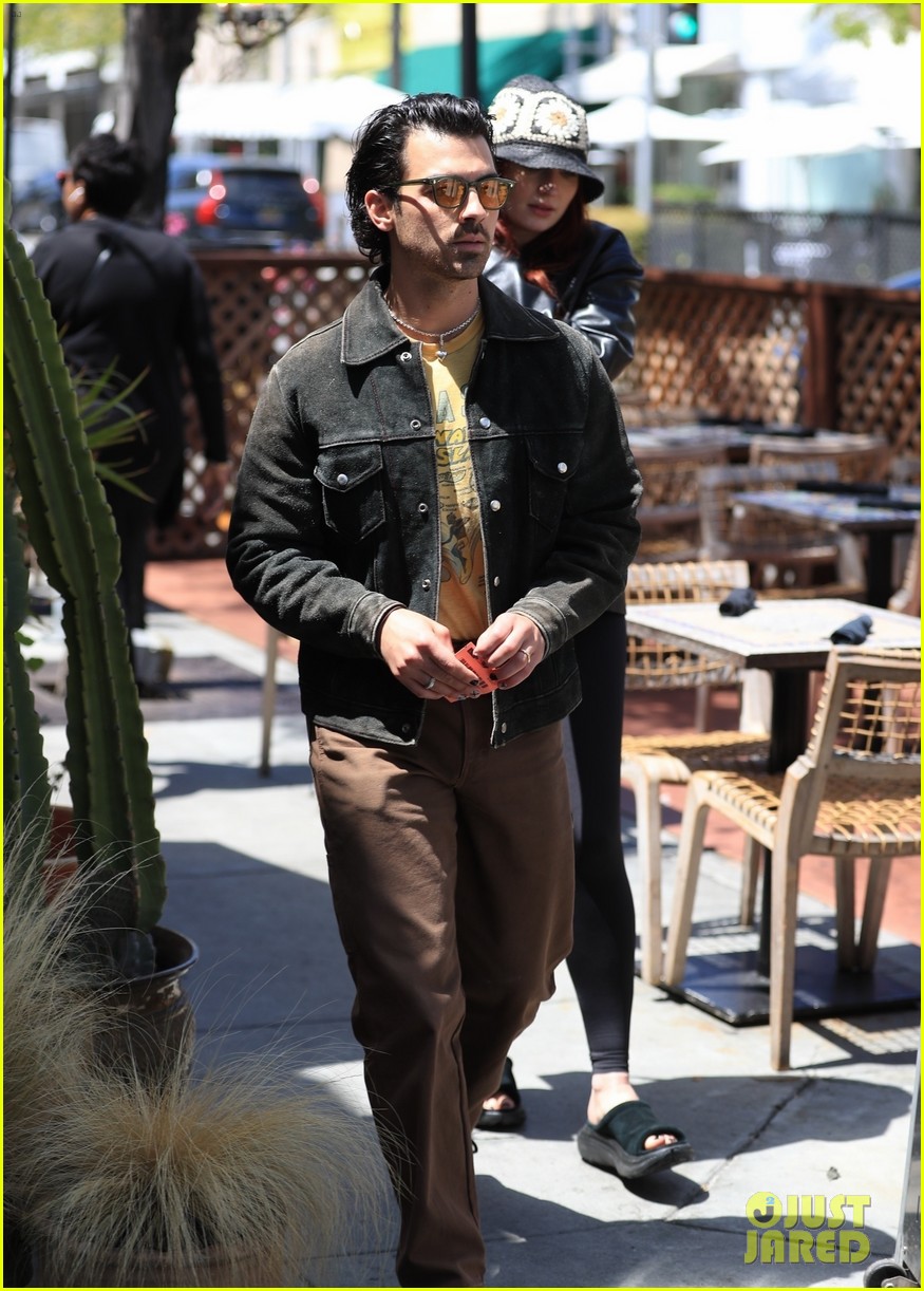 Sophie Turner Reveals Why She Didn't Reach Out To Margaret Ratliff For ...