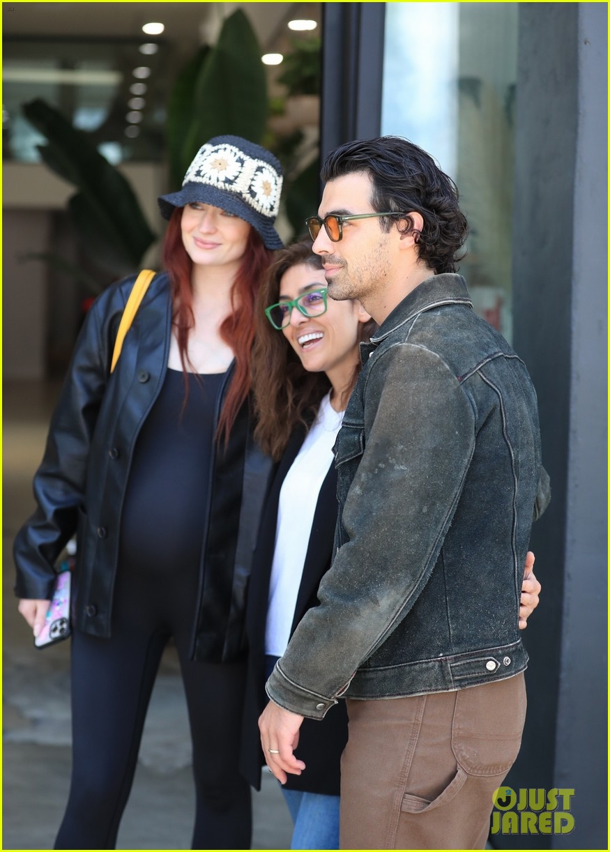 Sophie Turner Reveals Why She Didn't Reach Out To Margaret Ratliff For ...